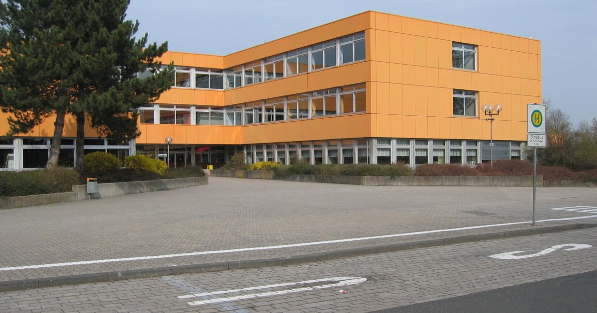 Realschule plus an der Römervilla präsentiert sich online ...